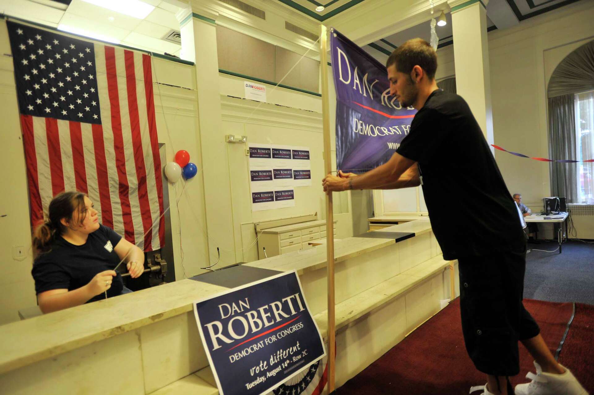 Donovan concedes; Esty wins for Democrats in 5th