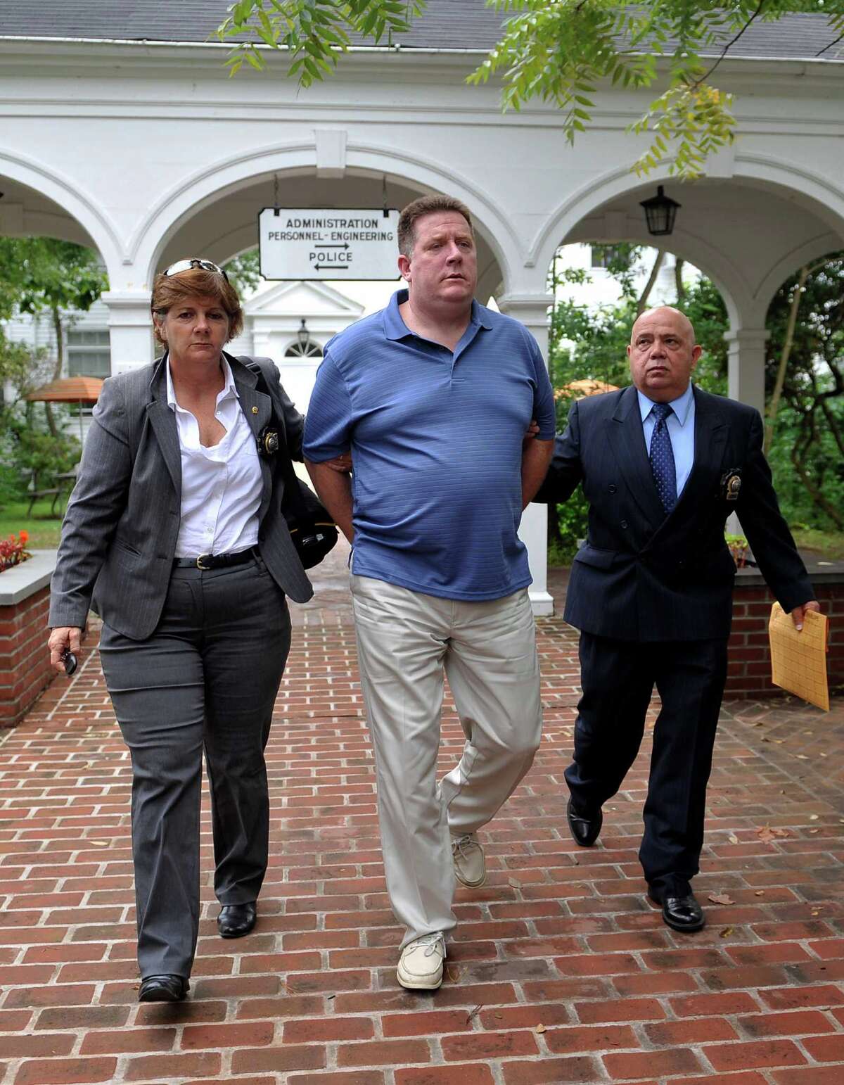 No insurance plot, lawyer says