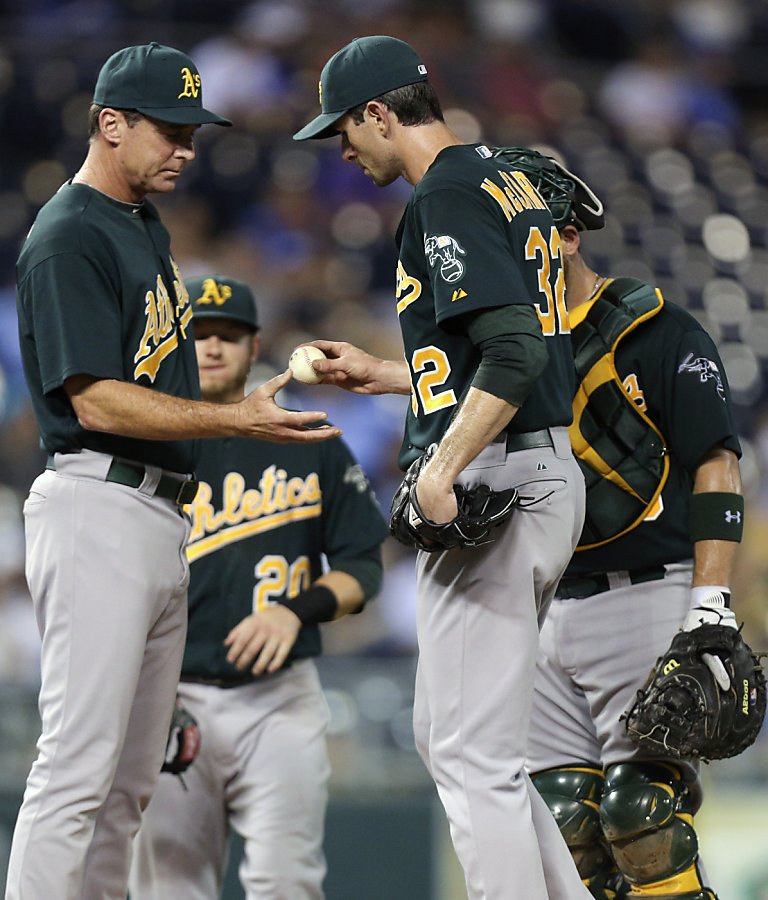 McCarthy can't get A's on winning track