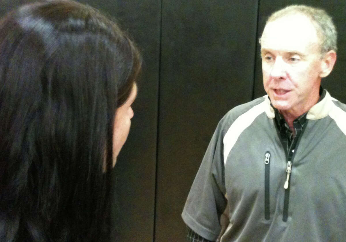 Officials try to reassure Osborn Hill parents on PCB dangers