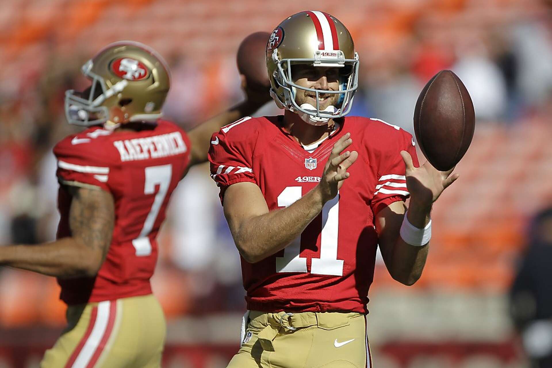 Alex Smith connects with new receivers