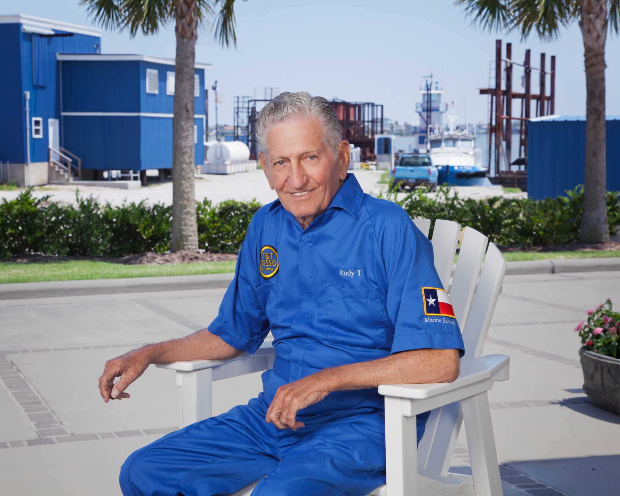 Teichman, Galveston marine salvage entrepreneur, dies