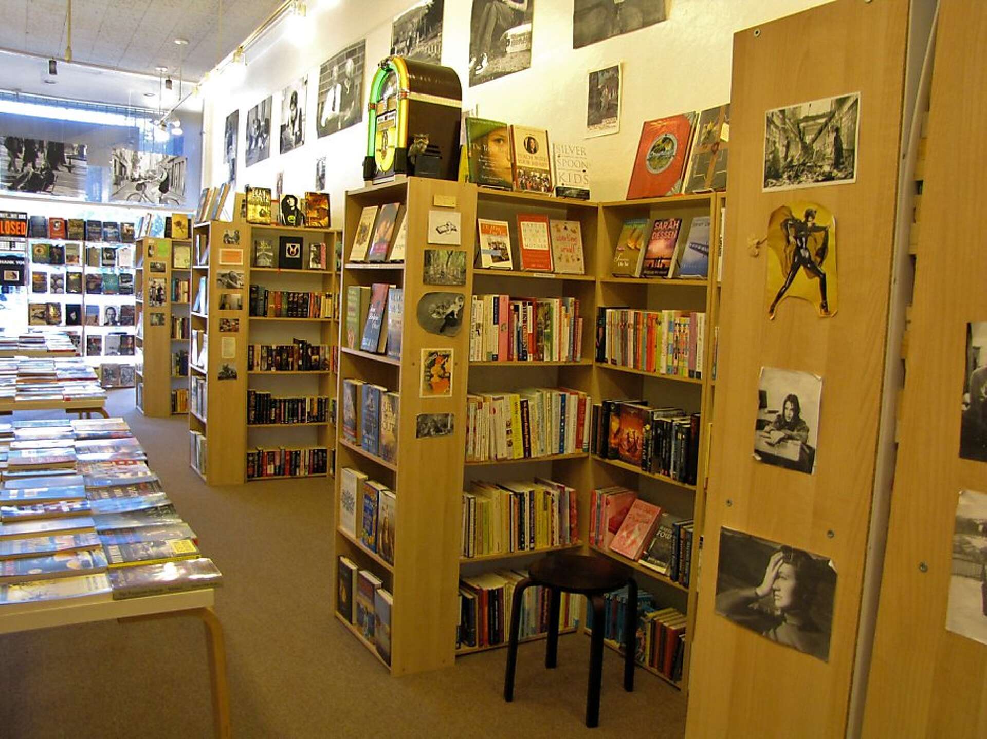 Orinda Theatre Square, Orinda