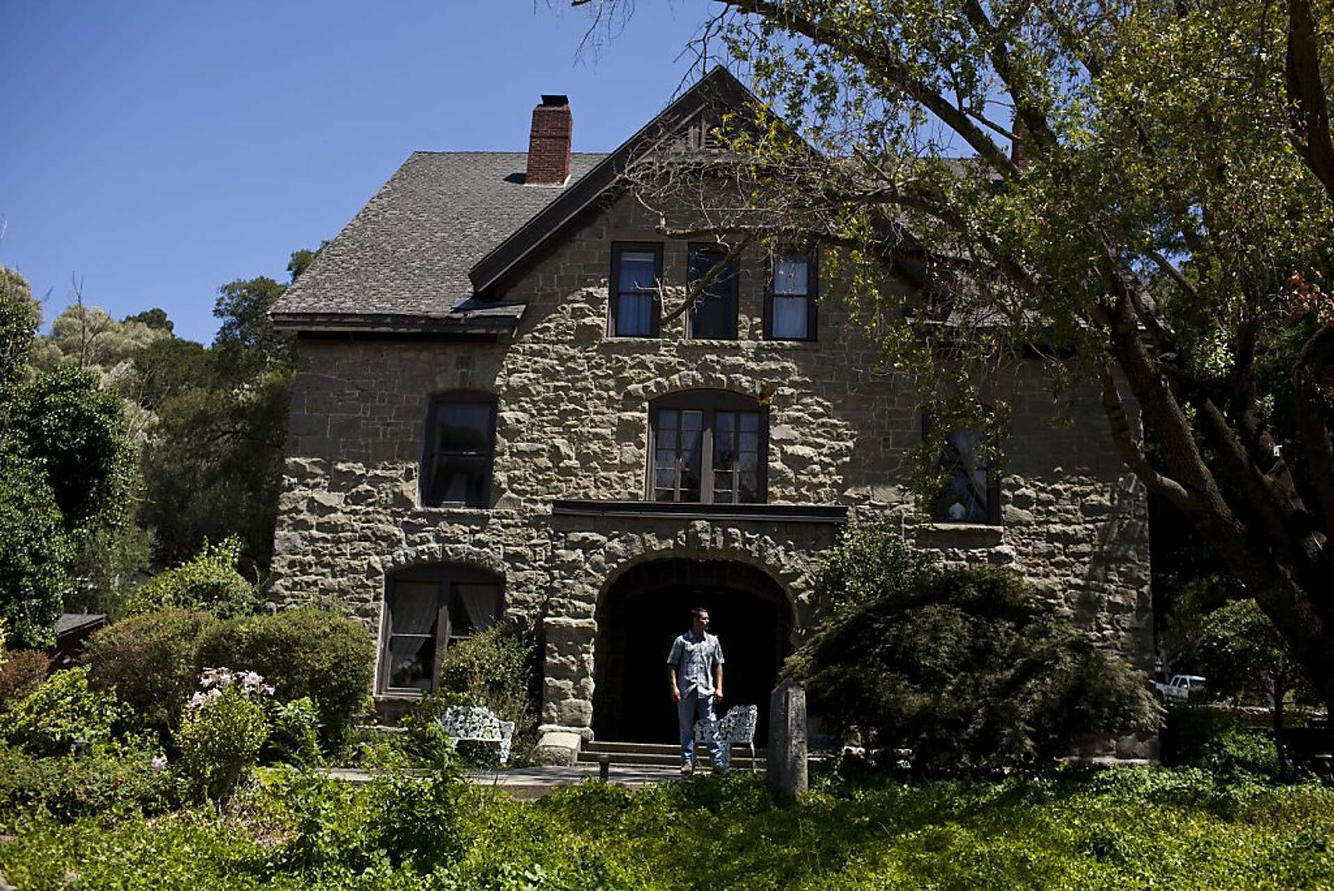 Elliston Vineyards: Lord of the manor