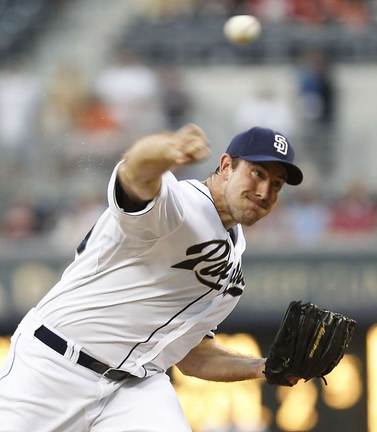Giants back on top in NL West