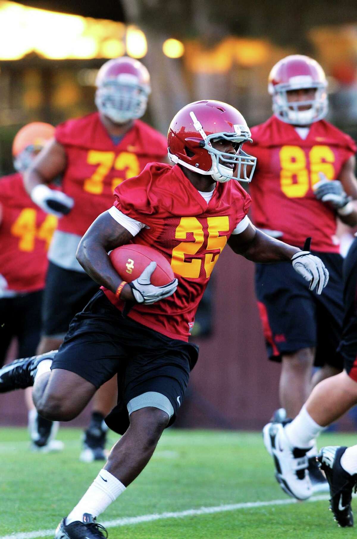 After behind-the-scenes move, Redd having smooth transition to USC