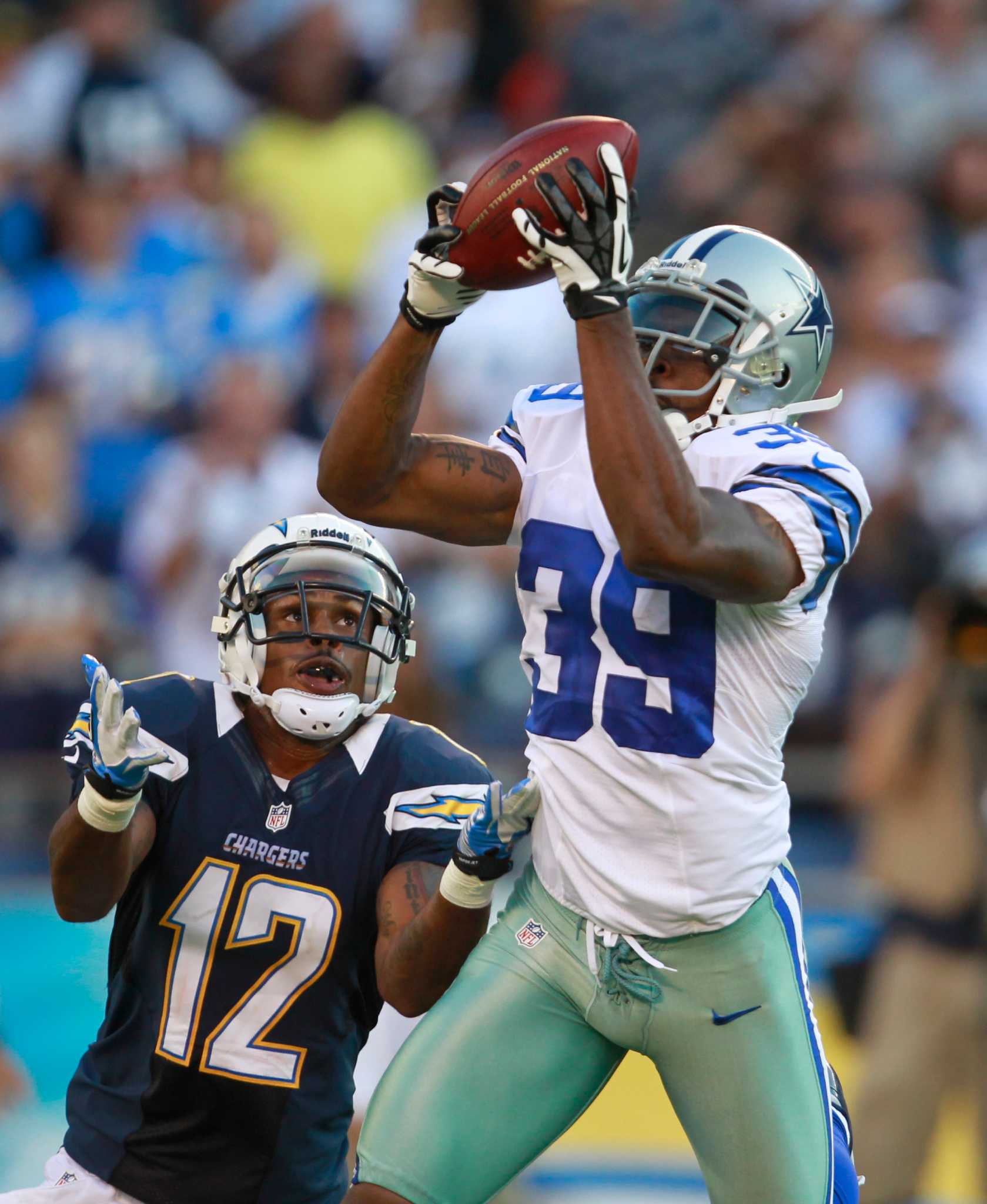 Carr shows why Dallas wanted him in secondary