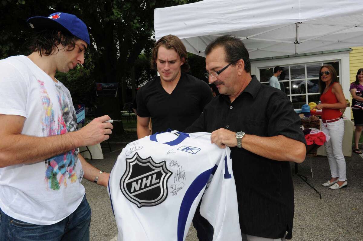 Hockey stars shine bright at Greenwich fundraiser