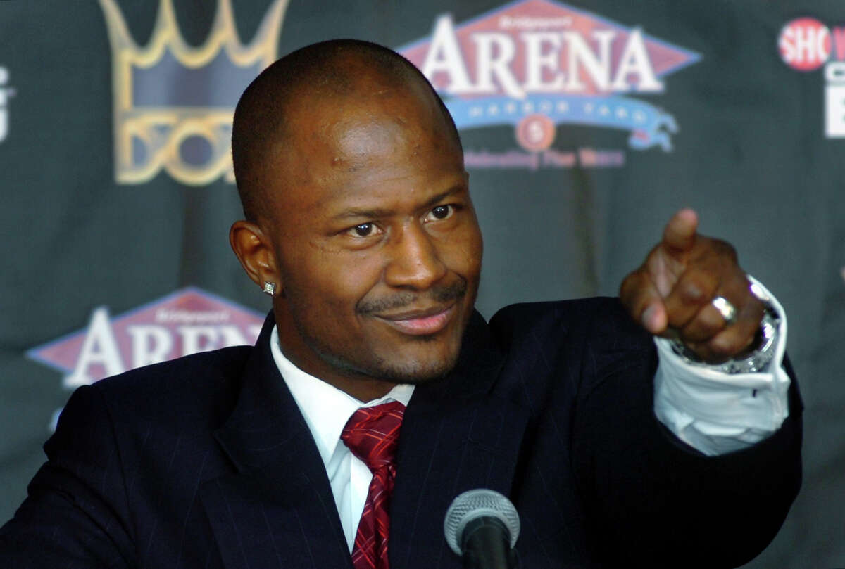 Former boxer, Norwalk councilman arrested, Tasered