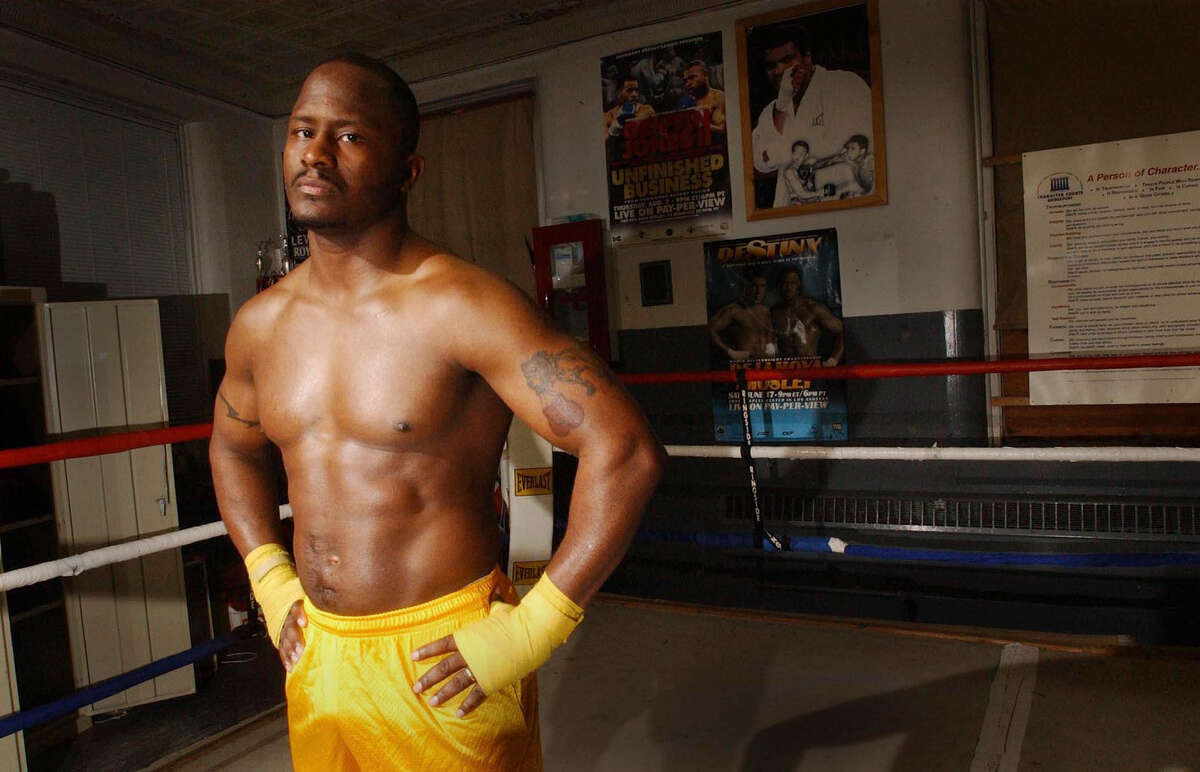 Former boxer, Norwalk councilman arrested, Tasered