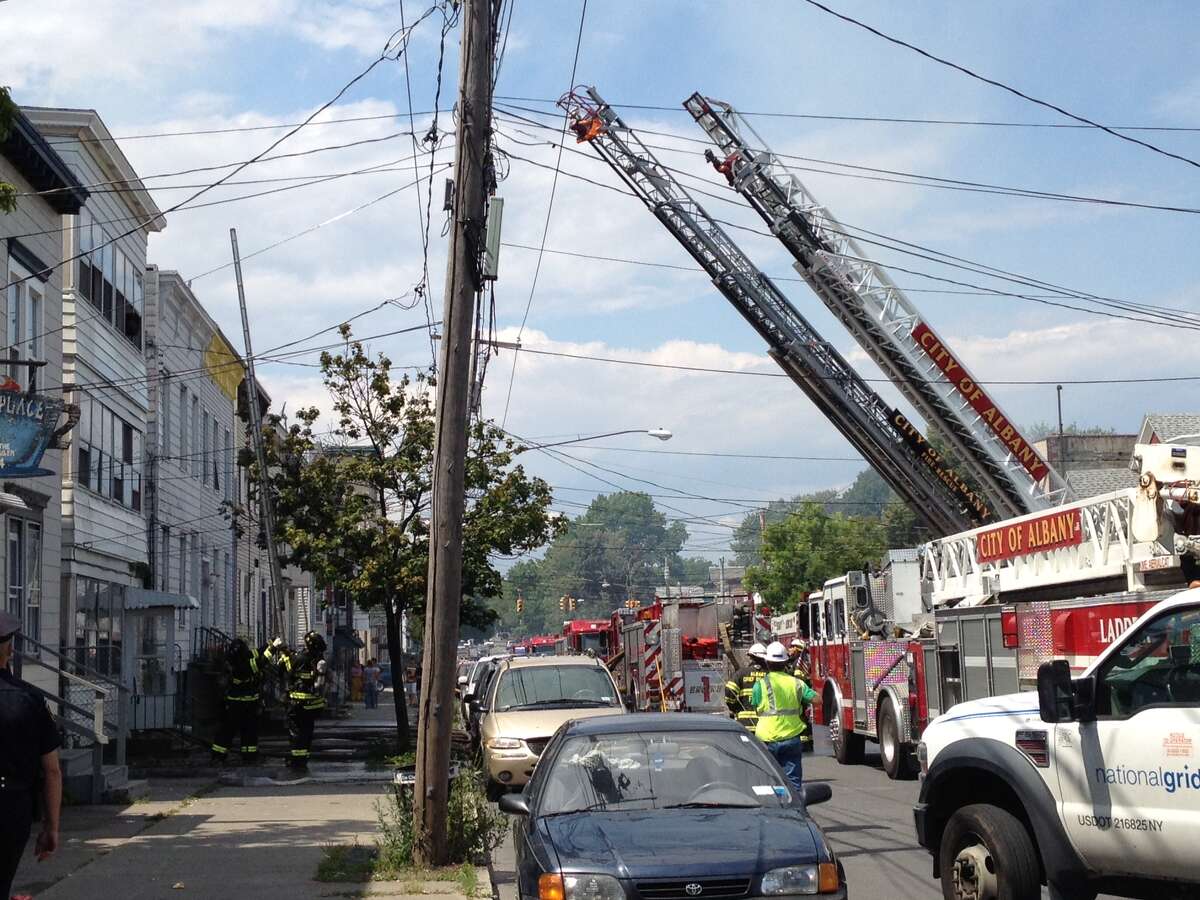 Albany fire stirs city neighborhood
