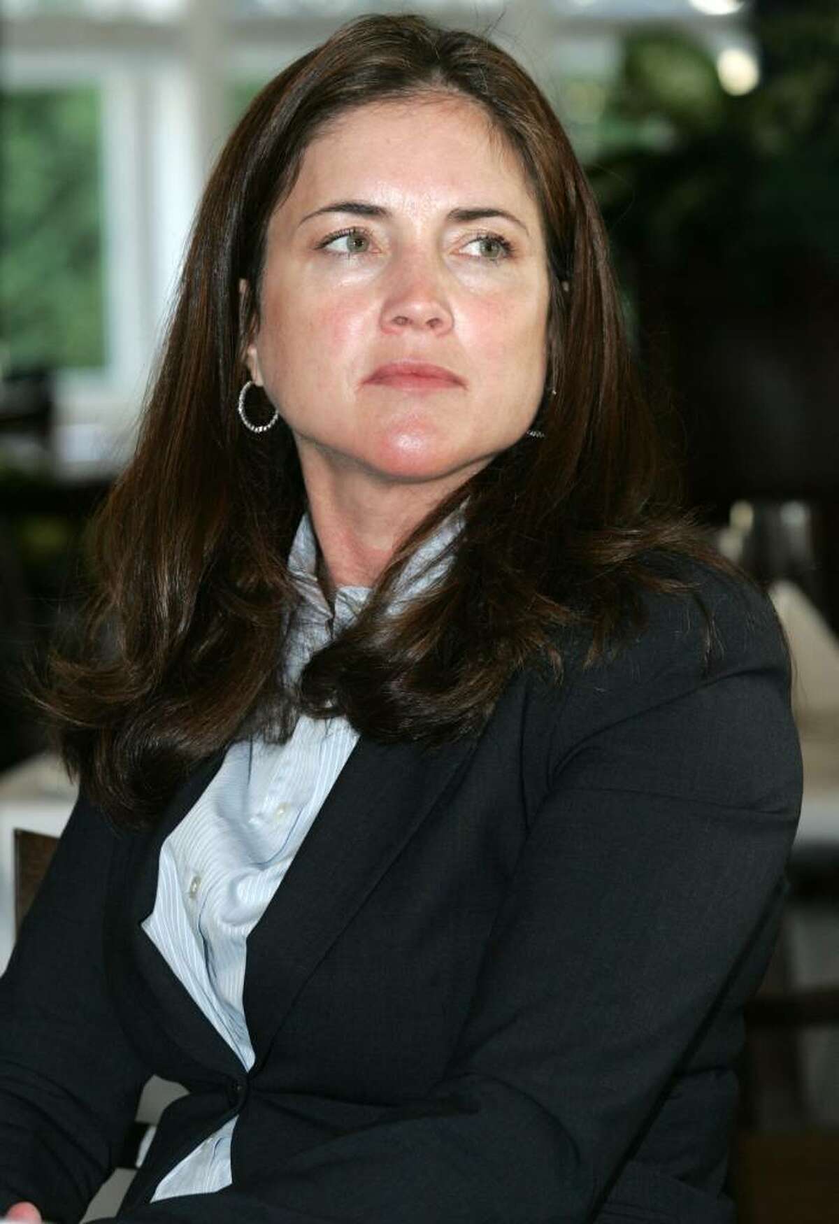 Women's business group embraces social media