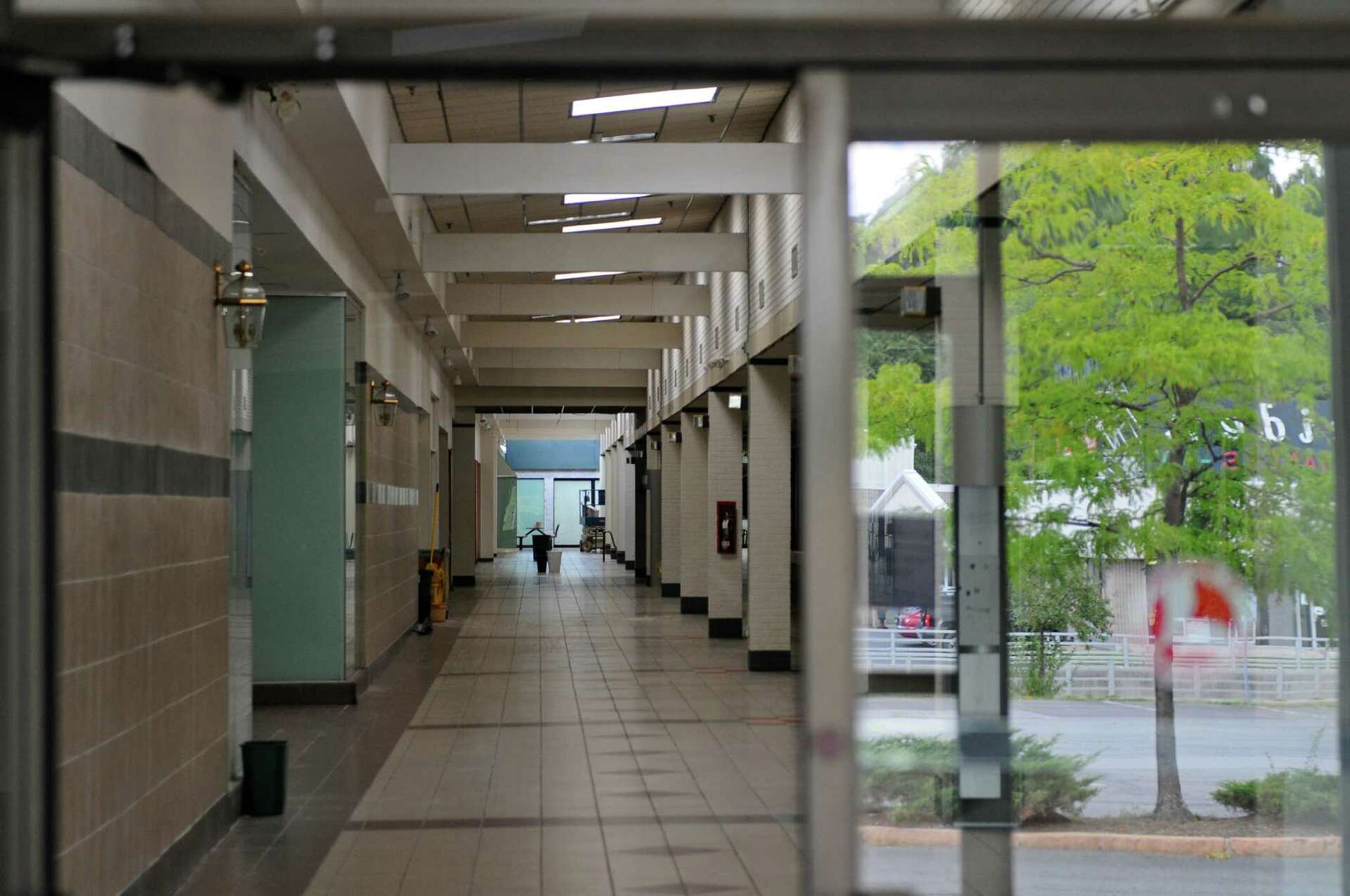 Latham mall to be turned into Shoppes