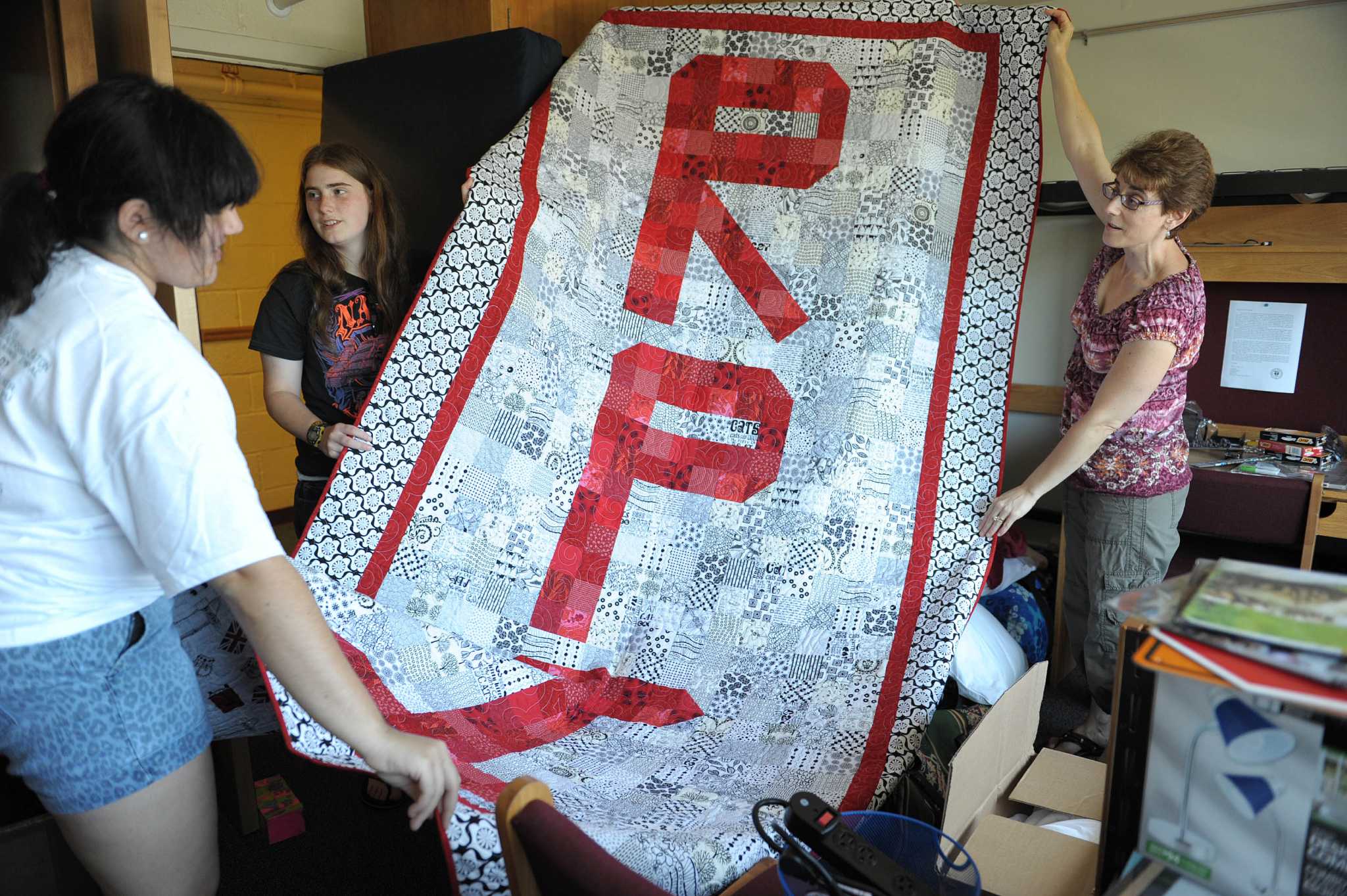 Photos: RPI freshmen arrive