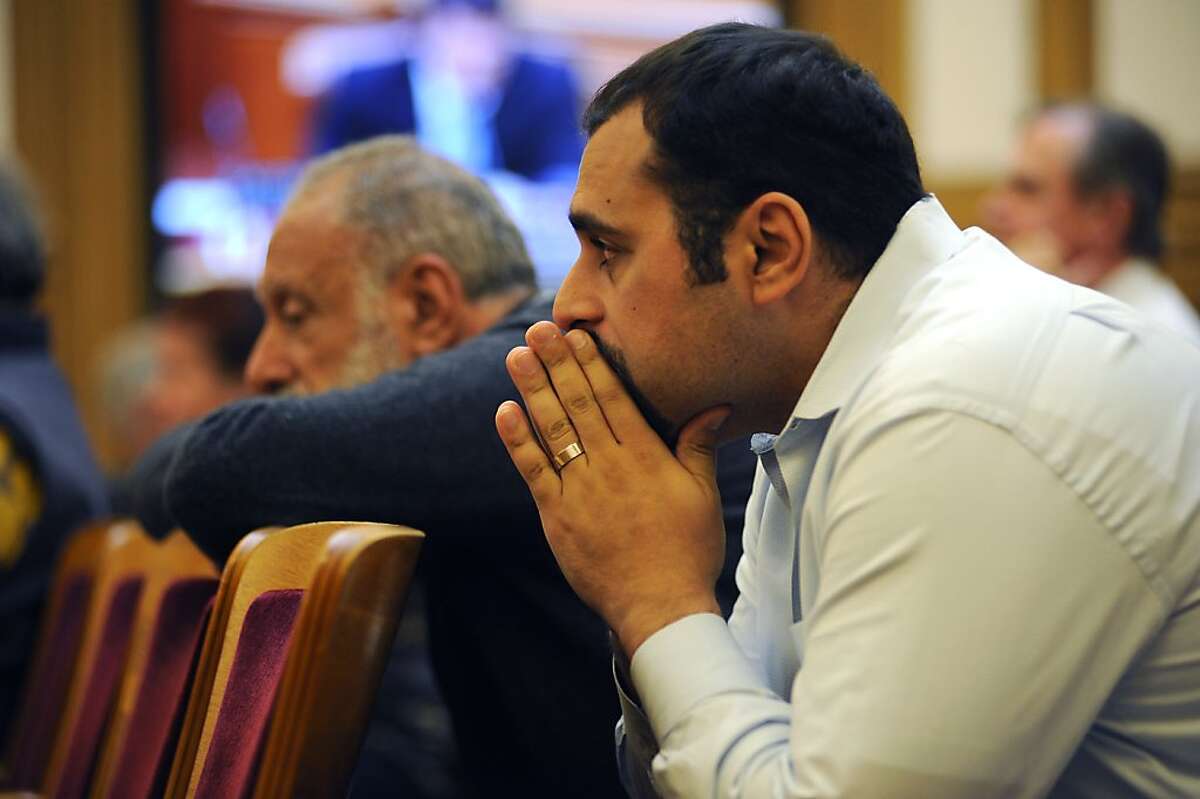 Plan lets taxi drivers transfer medallions