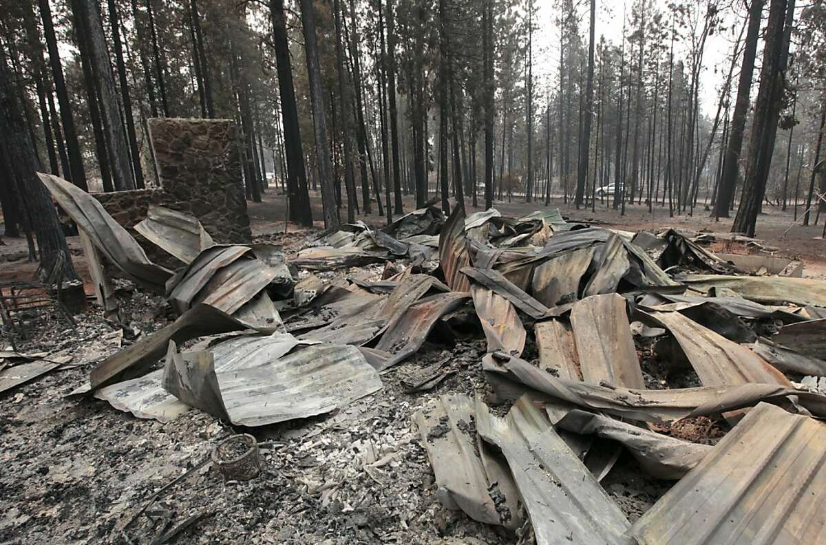 Northern California fire destroys 50 buildings