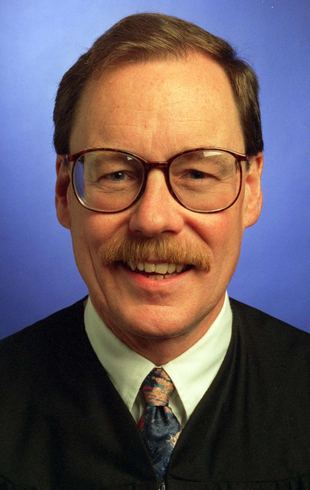 Jurist removed in abuse of niece