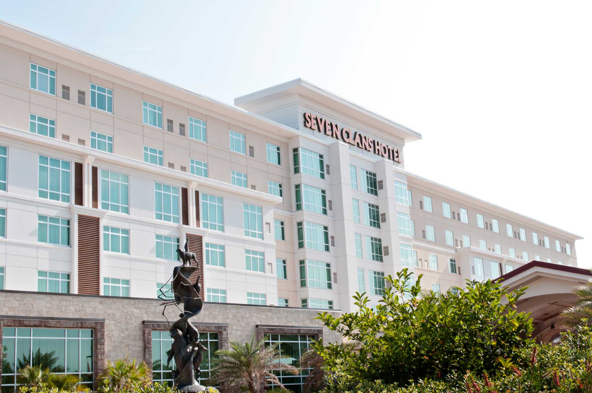 Coushatta's new hotel hits the jackpot