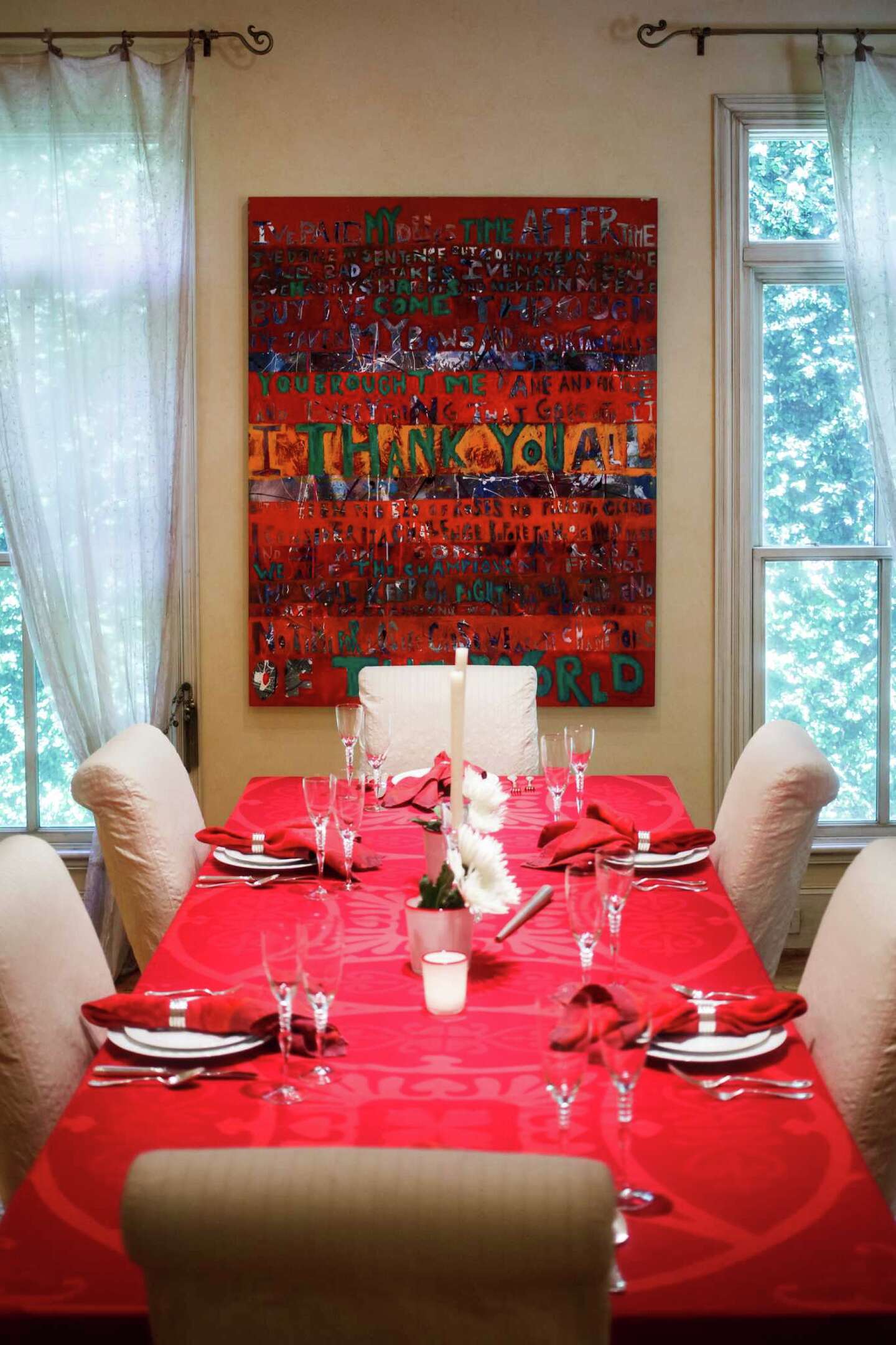 Singer Kristine Mills' home offers a fresh riff