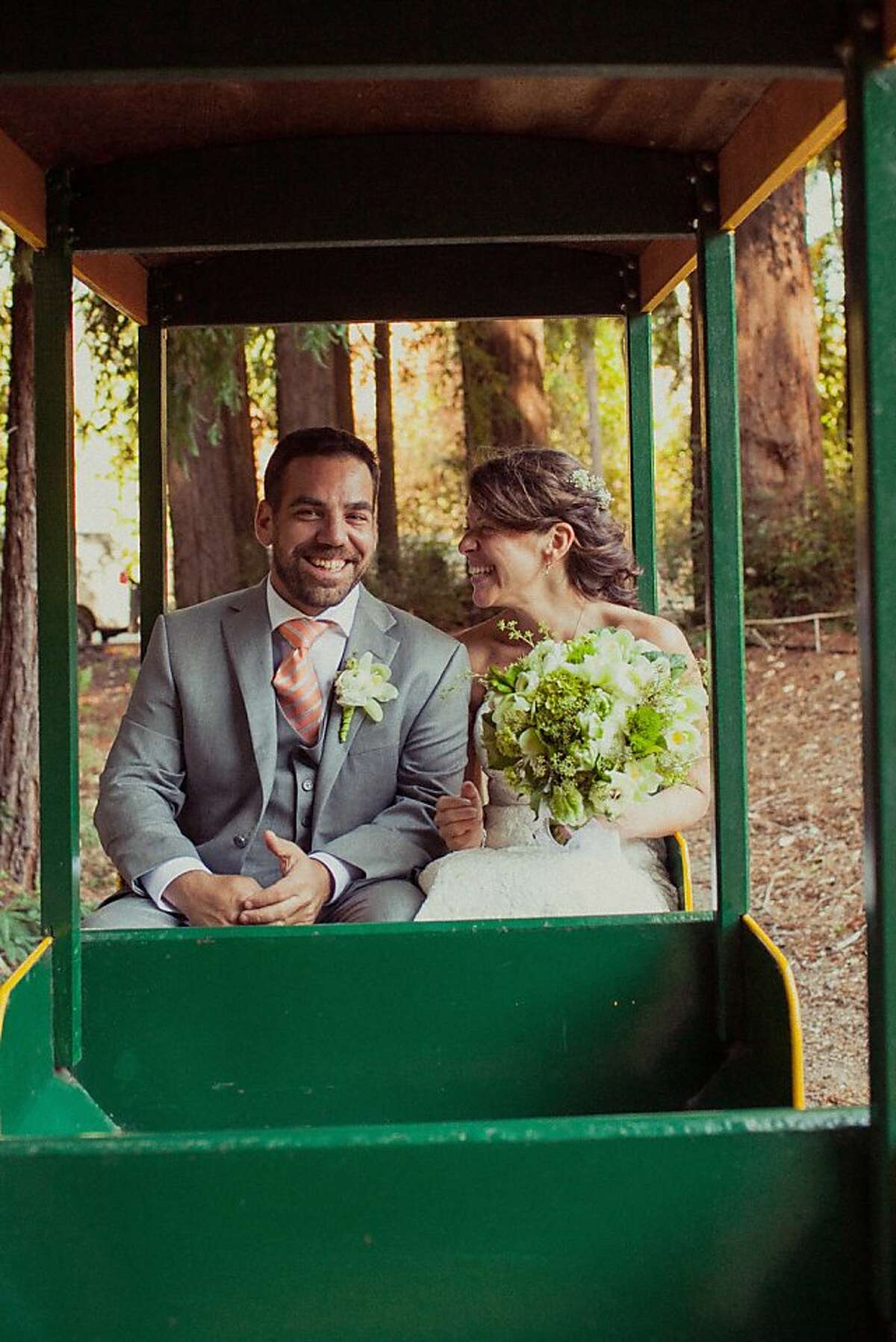 Train delay leads to pair's wedding day