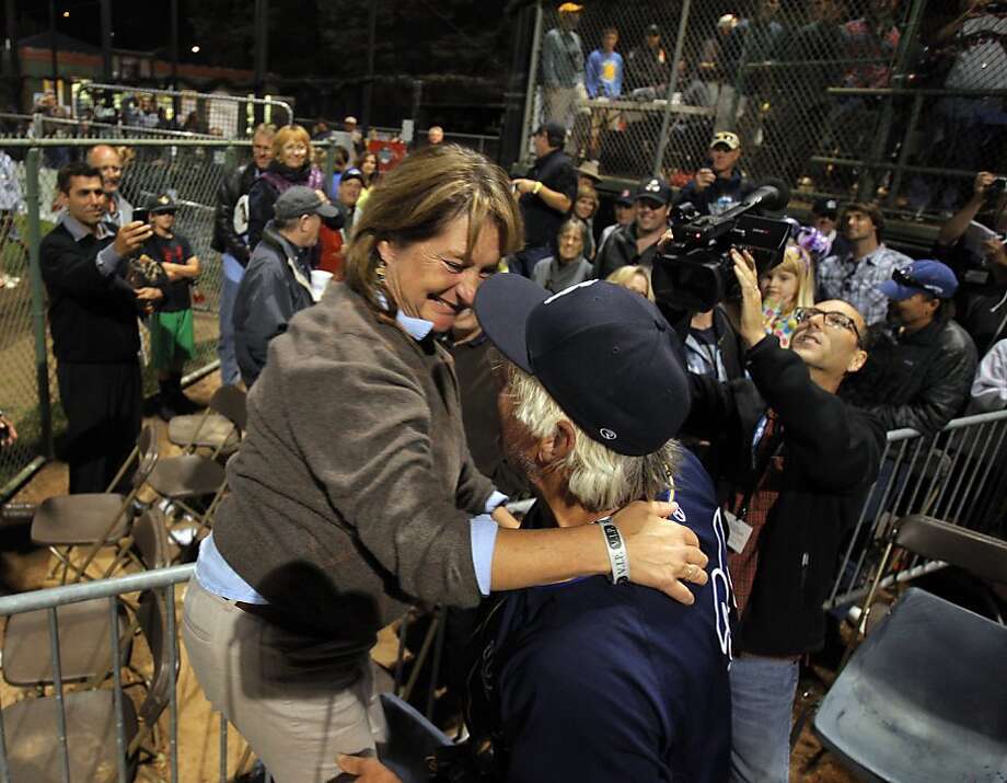 Bill Lee wins professional game at 65 - SFGate