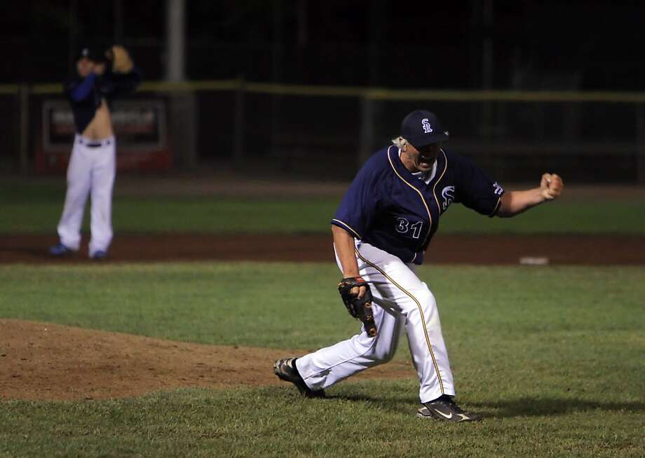 Bill Lee wins professional game at 65 - SFGate