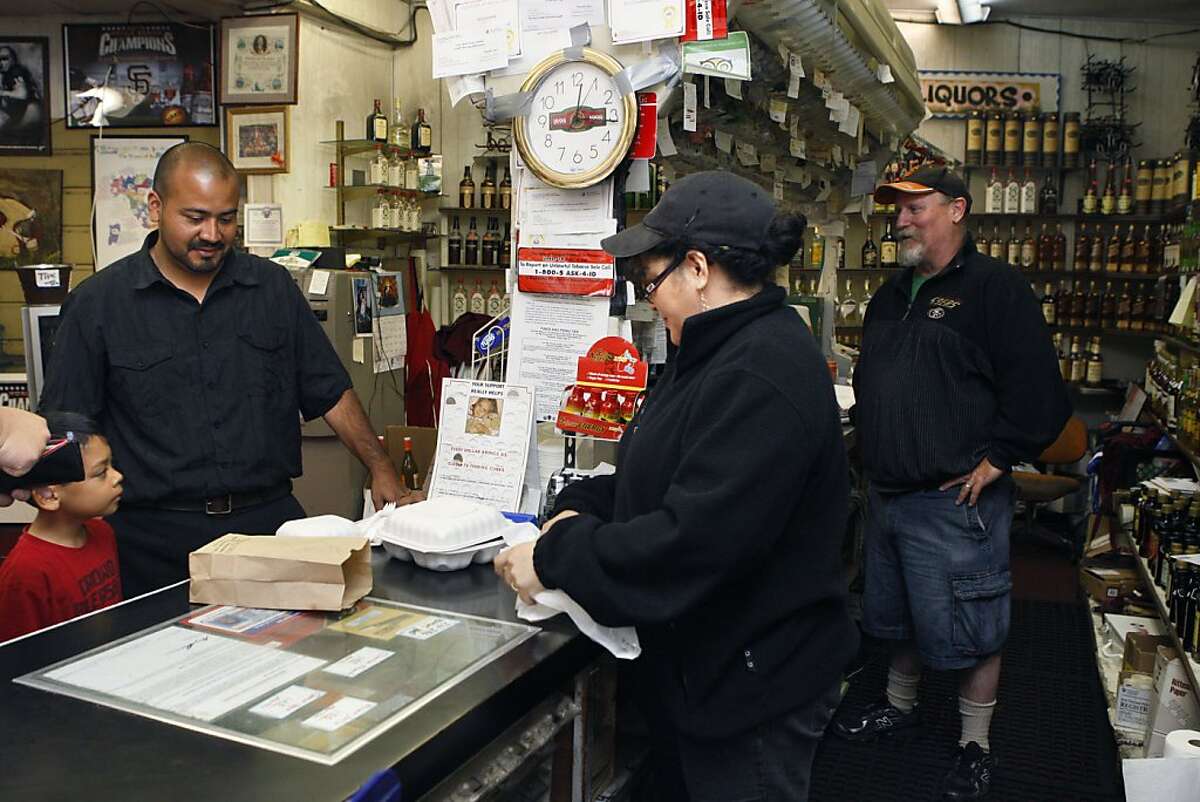 Piccolo Pete satisfies in Square 48