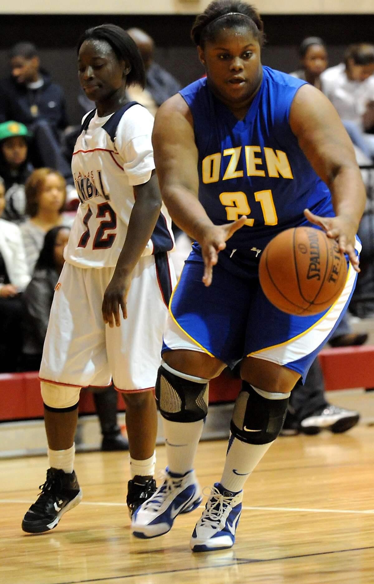 Photos: Texas commit Nekia Jones