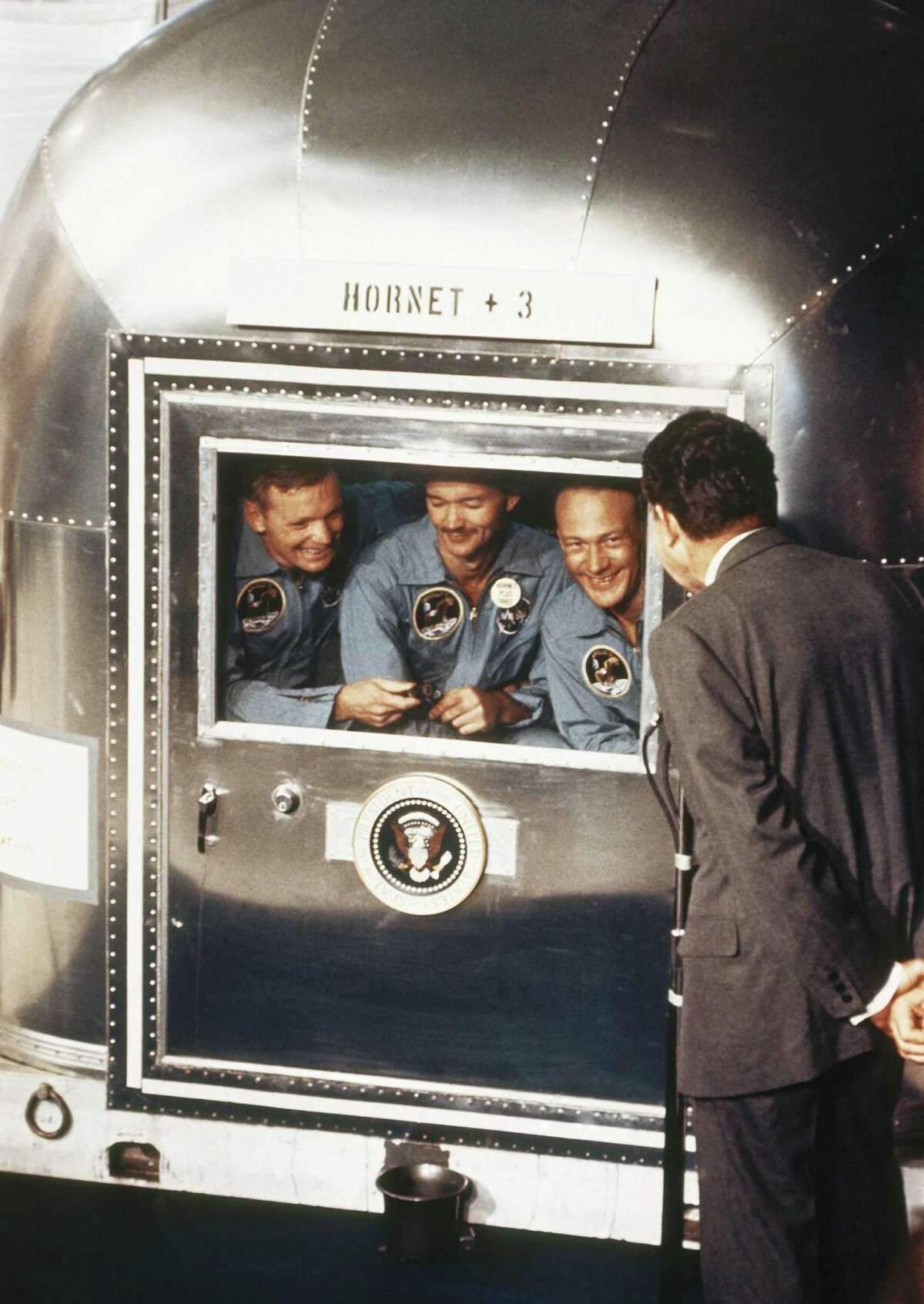 Neil Armstrong, 1st man on the moon, dies