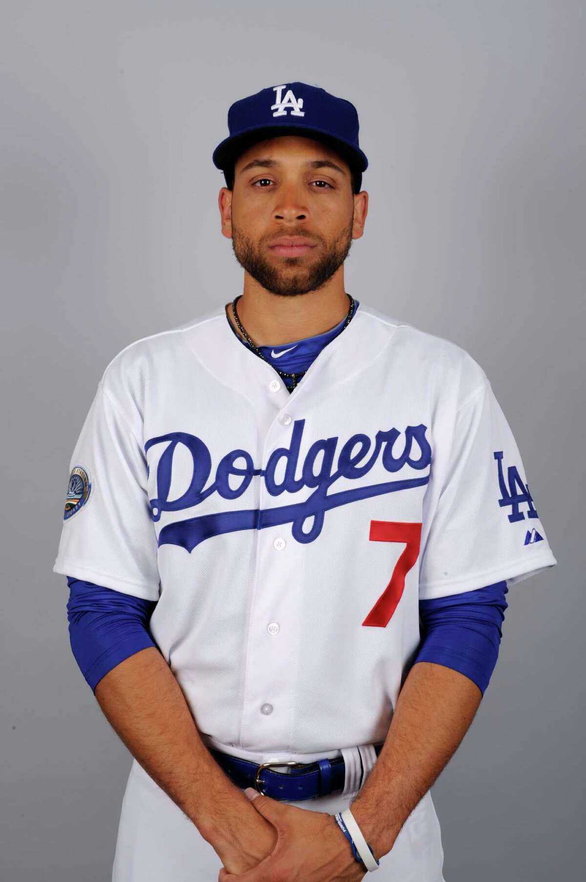 Dodgers, Red Sox complete 9-player blockbuster deal