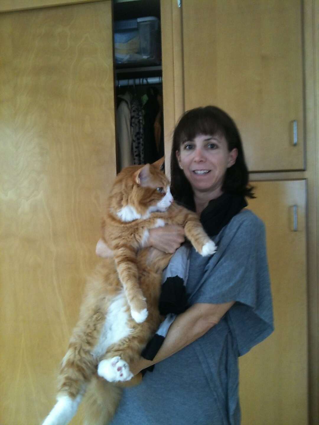 Scent overload turns Buddy 'full feral'