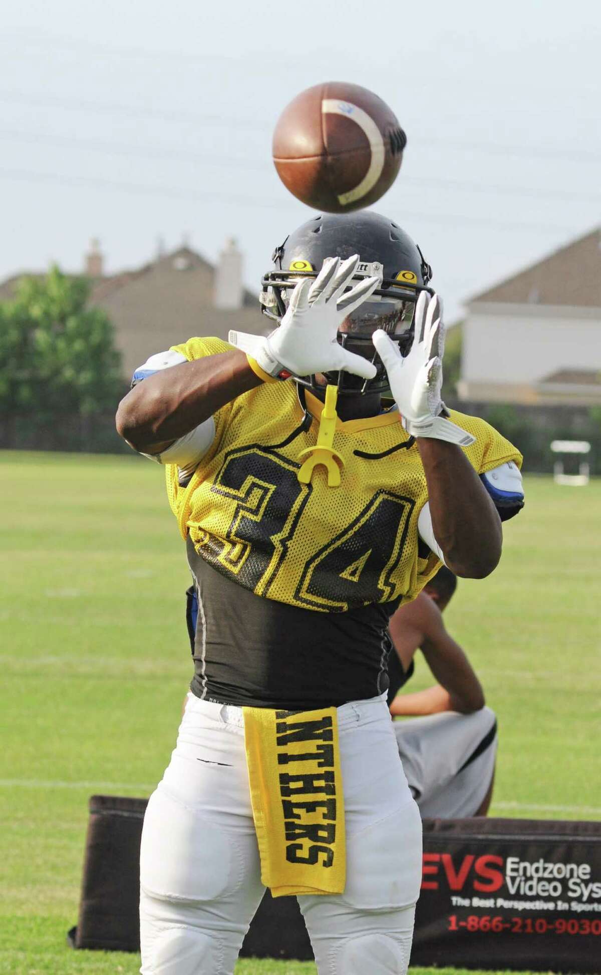 Football: Klein Oak has tall task with Dekaney