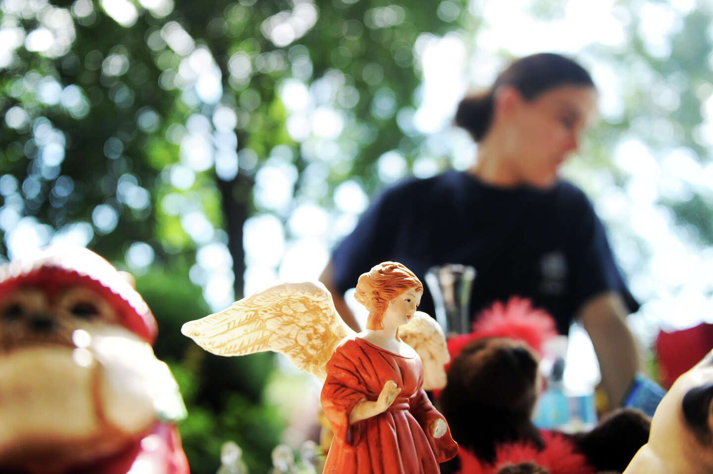 Family clears out clutter, moves on