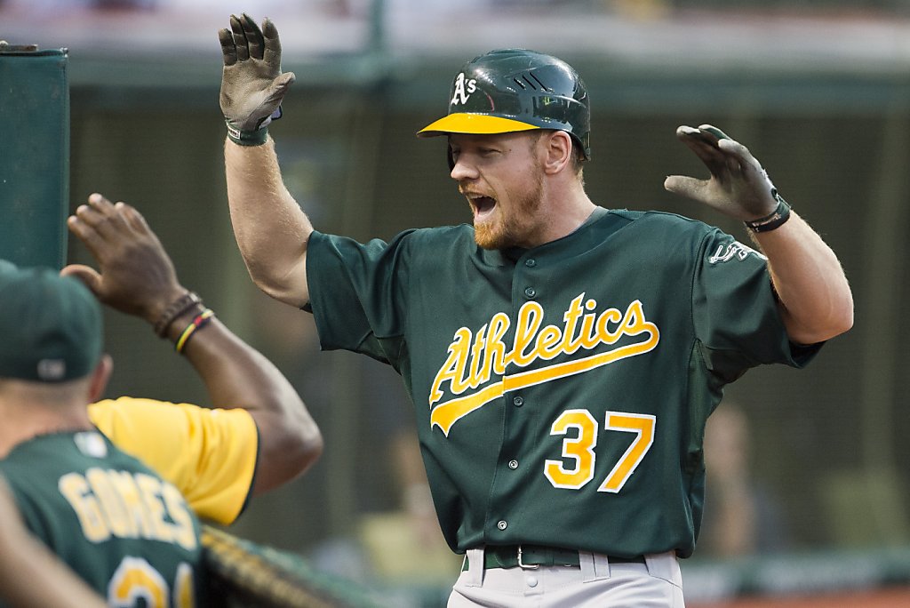 Moss, Carter have had big impact for A's