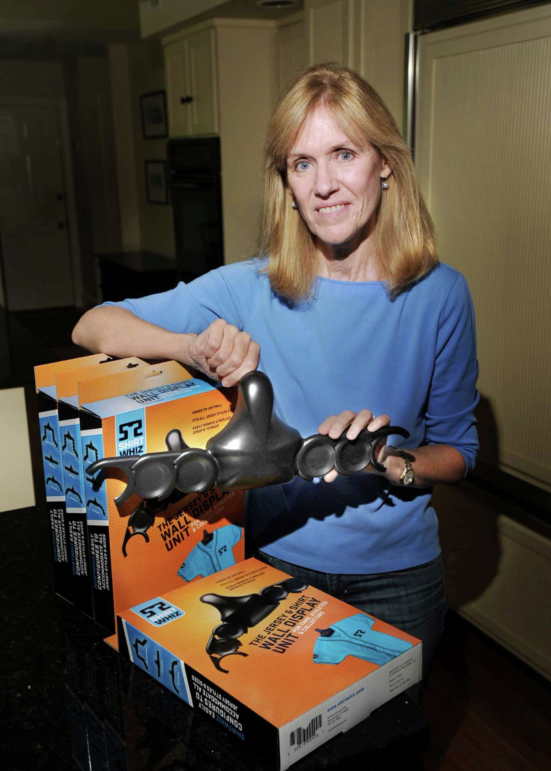 ShirtWhiz turns garments into wall art