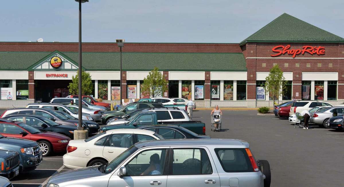 ShopRite grows, Friendly's goes