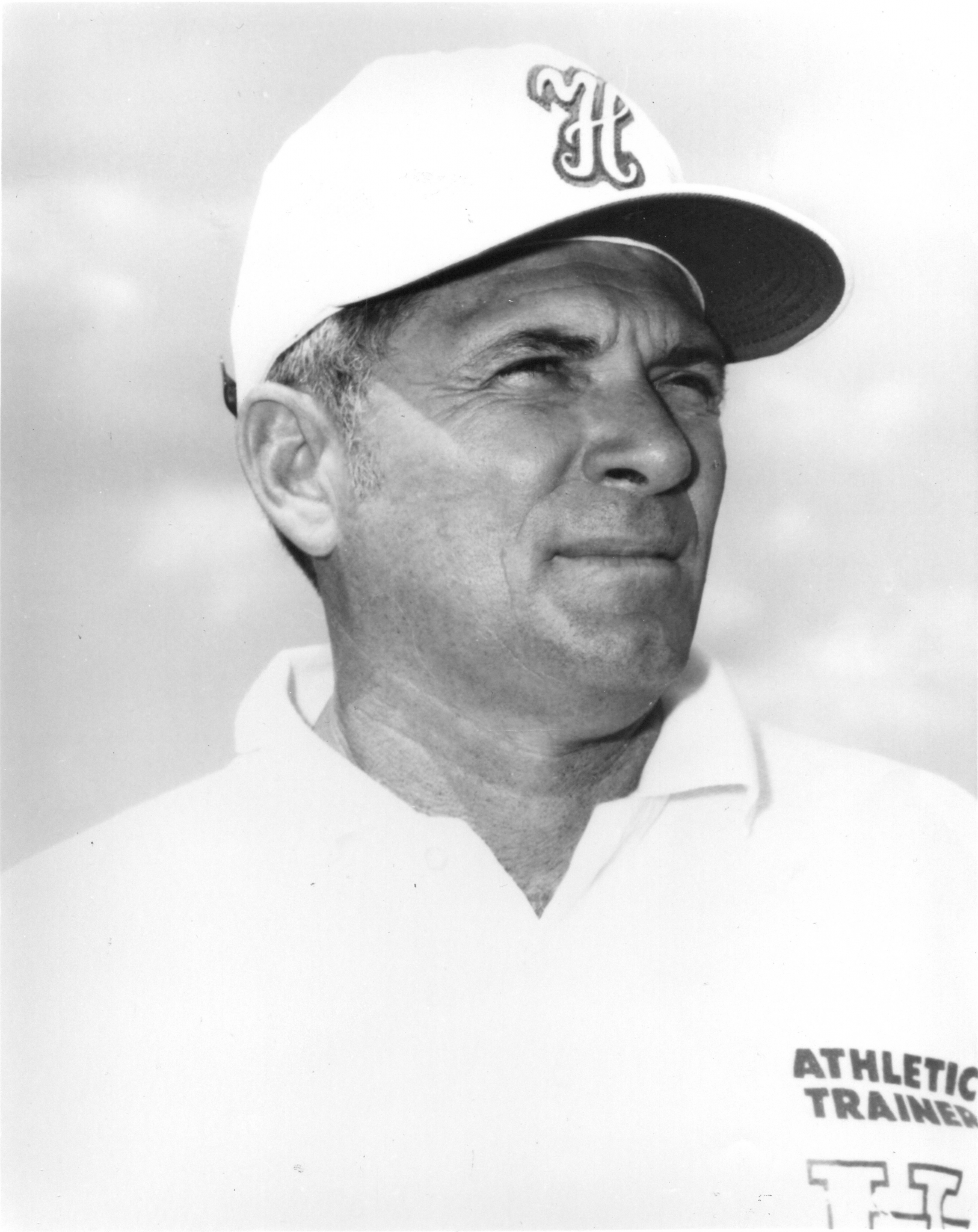 Legendary UH athletic trainer Wilson dies at 85