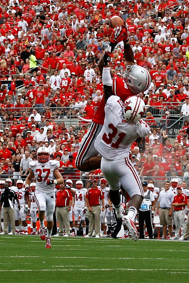 Ohio State parties in Meyer's debut