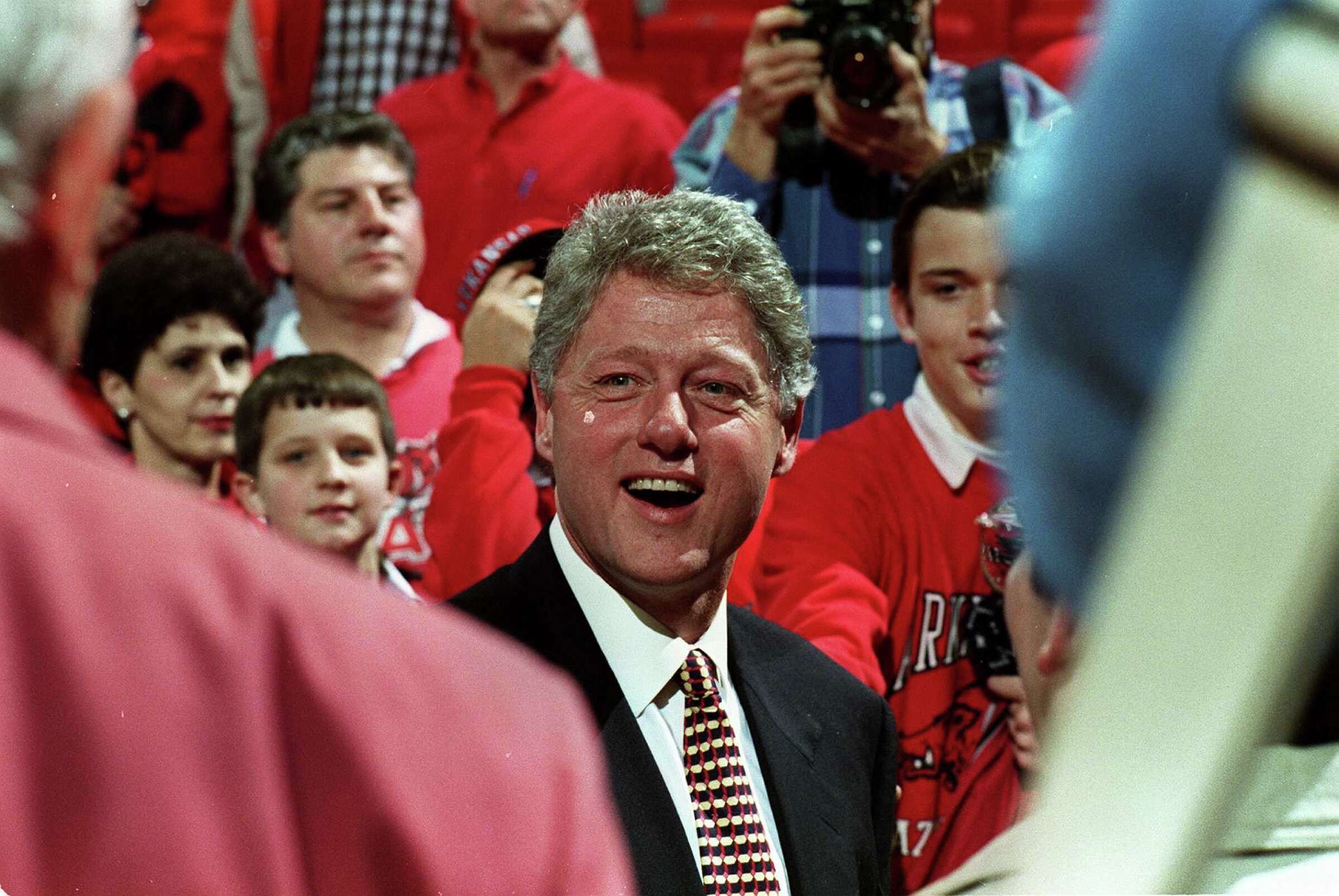 Transcripts show Clinton joking that Tom DeLay was behind James Byrd ...