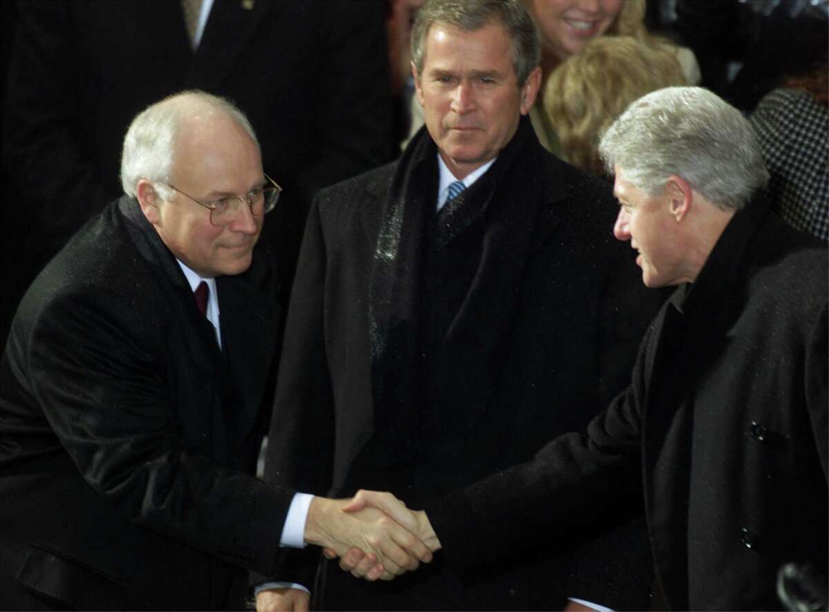 Bill Clinton to visit River Walk, Cisneros in February