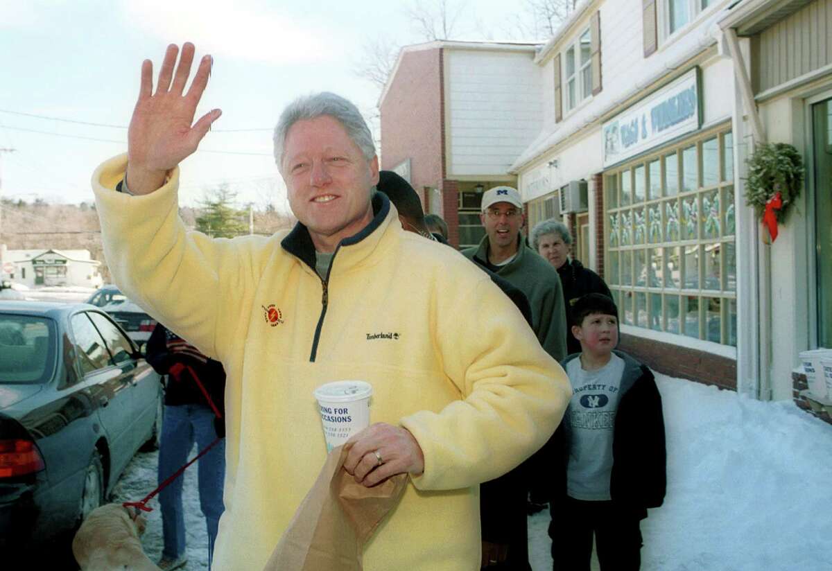 Bill Clinton to visit River Walk, Cisneros in February