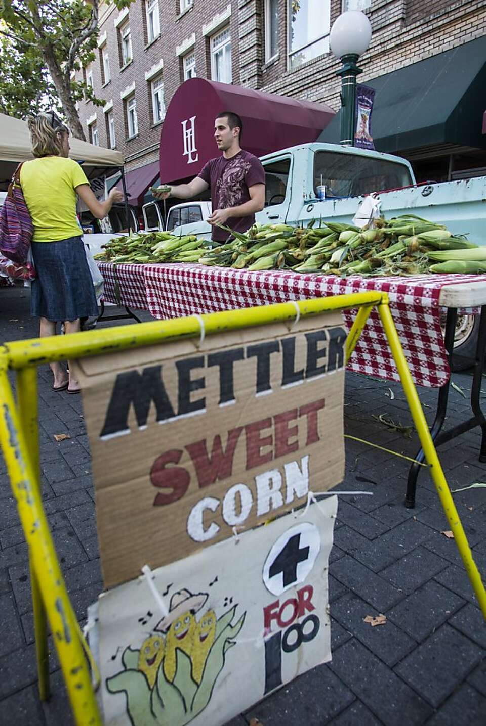 Downtown Lodi evolves into tourist destination