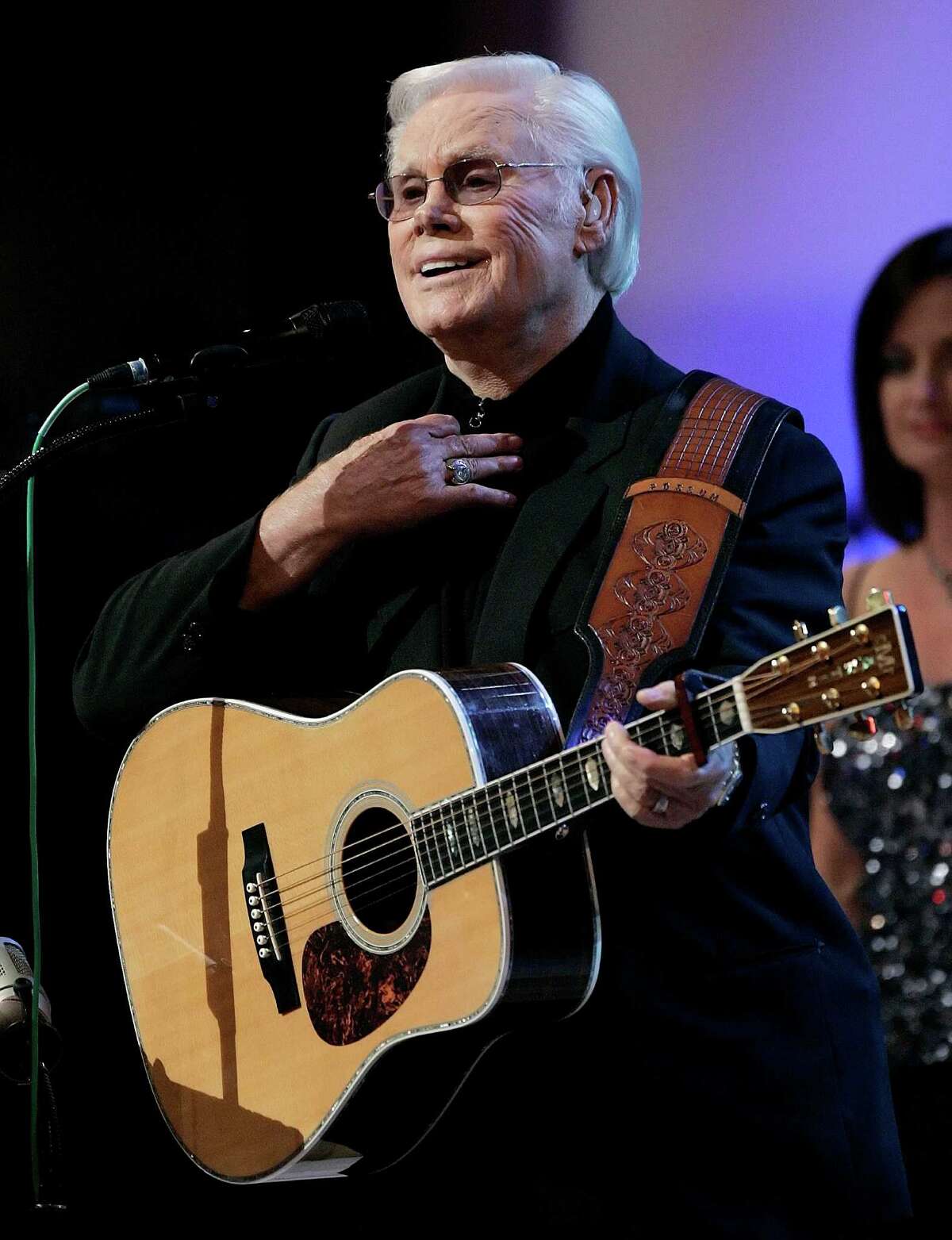 Country legend George Jones dies at 81