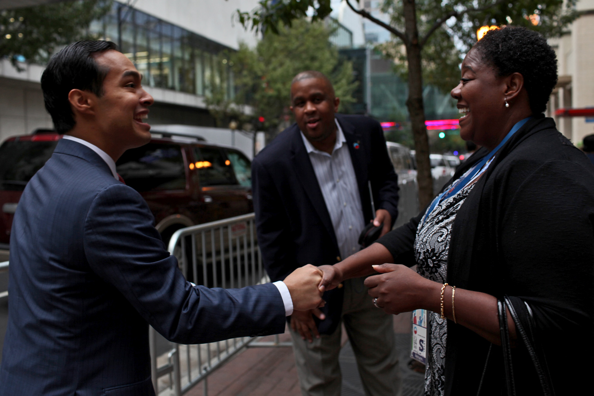 Newly famous mayor still has city to lead