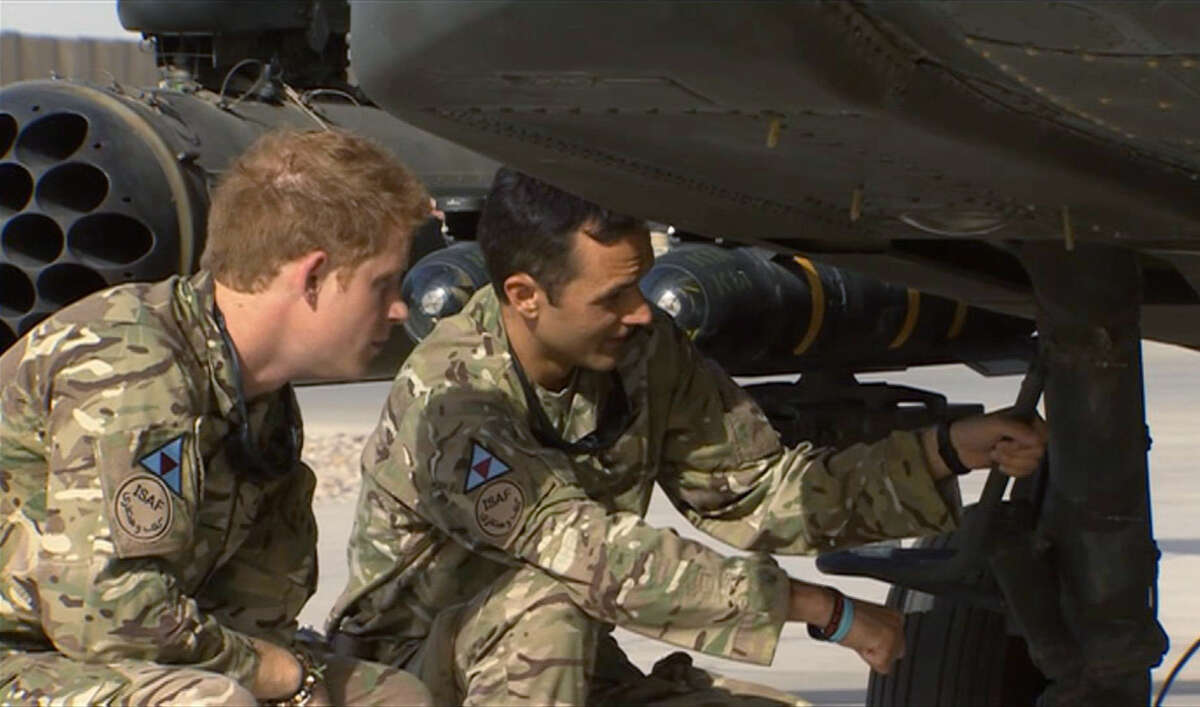 Prince Harry in Afghanistan to fly Apache copters