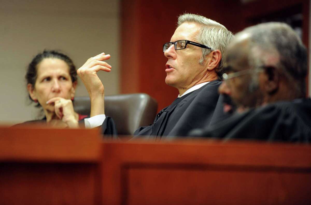 Victim advocate makes bid for testimony