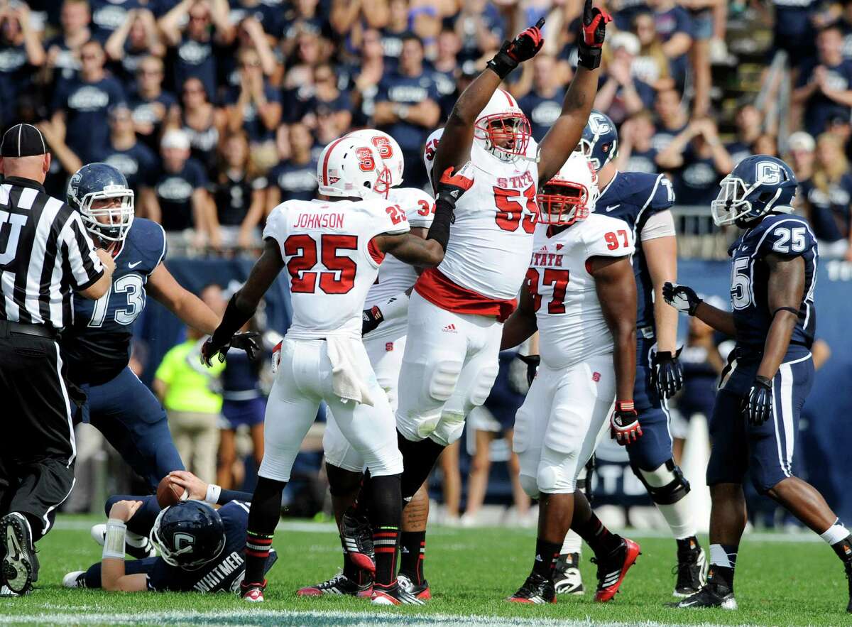 UConn offense sputters in 10-7 loss to N.C. State