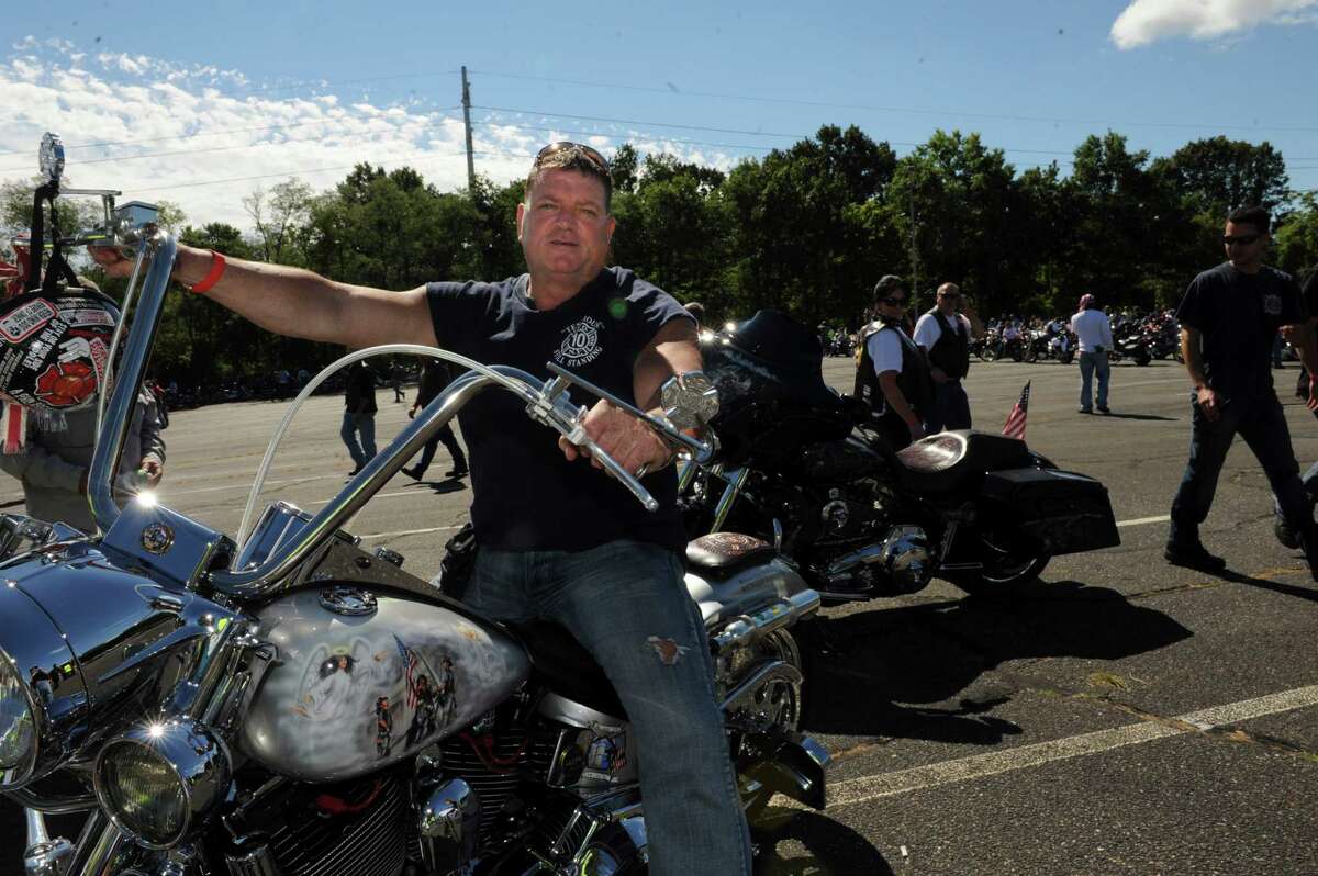 2,400 ride to remember 9/11