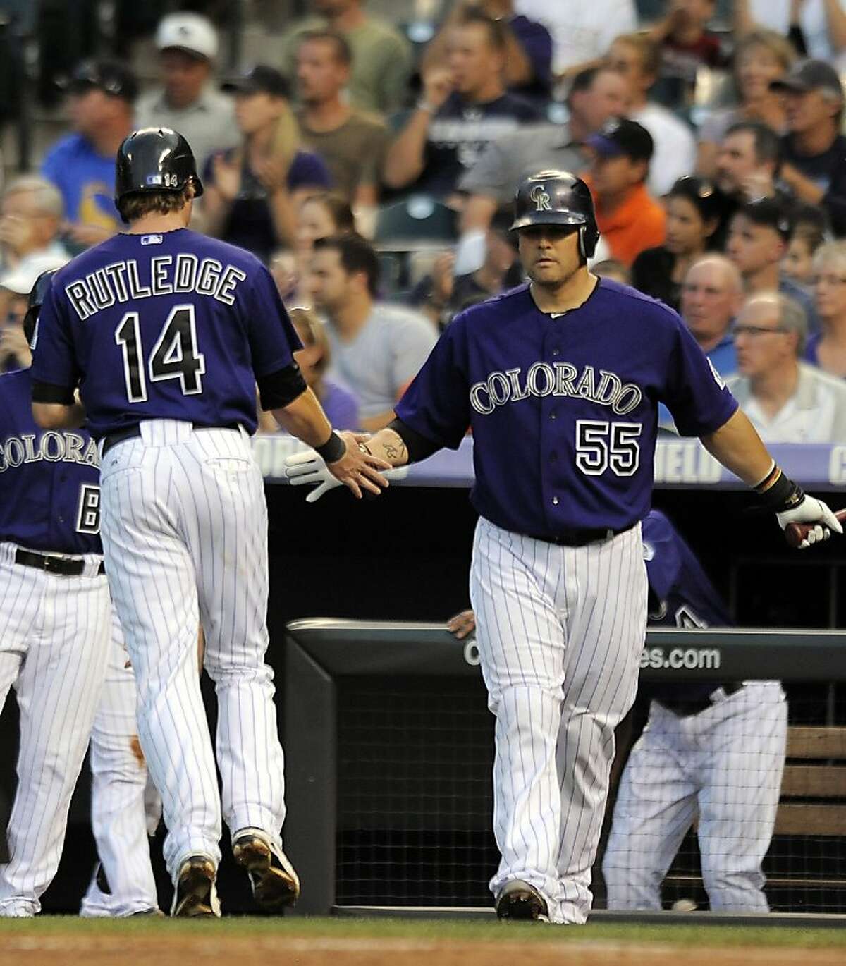 Vogelsong struggles in Giants' loss