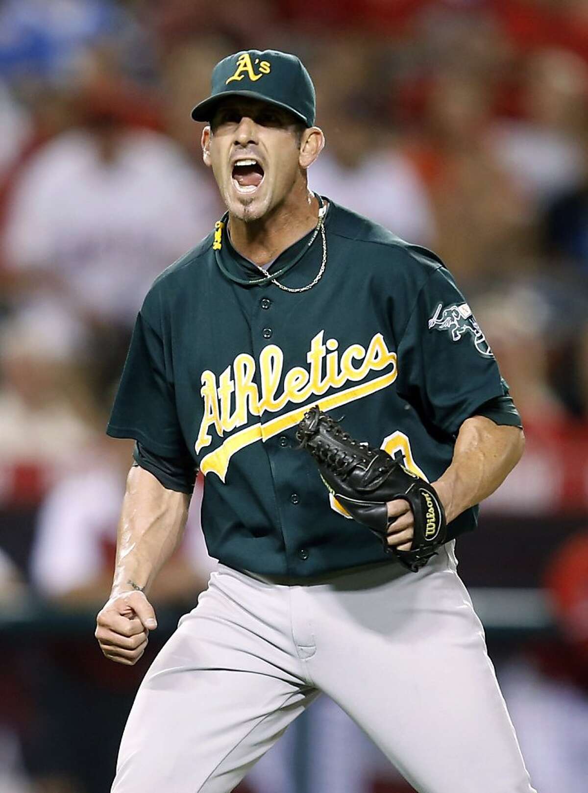 A's Parker shuts down Angels, 3-1